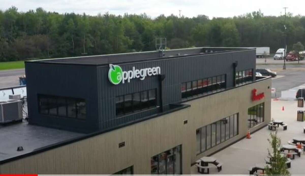 New York Thruway McDonald's being replaced by Chick-fil-A, Shake Shack