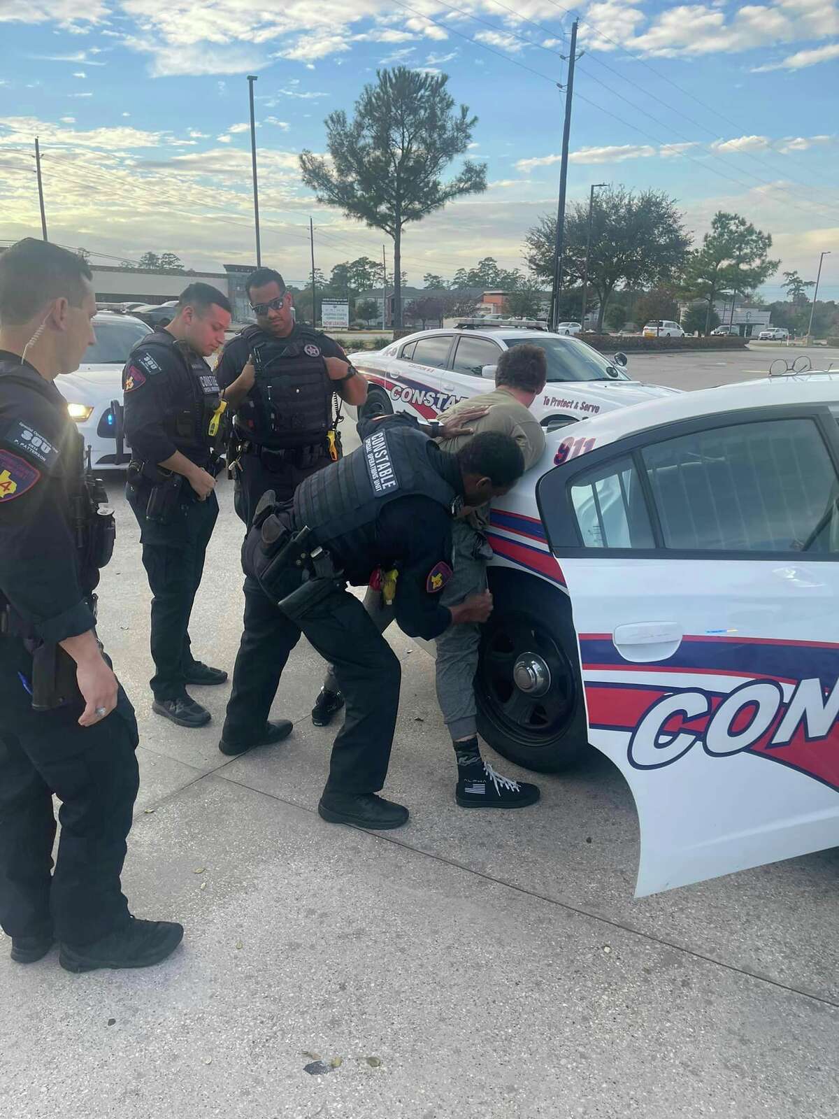 Houston woman held captive, tortured by man she met online, docs show