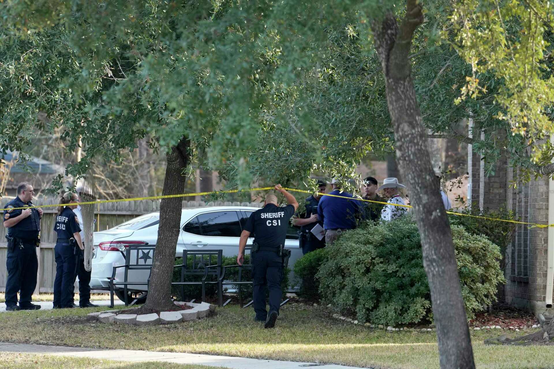 Harris County woman, daughter dead in suspected murder-suicide