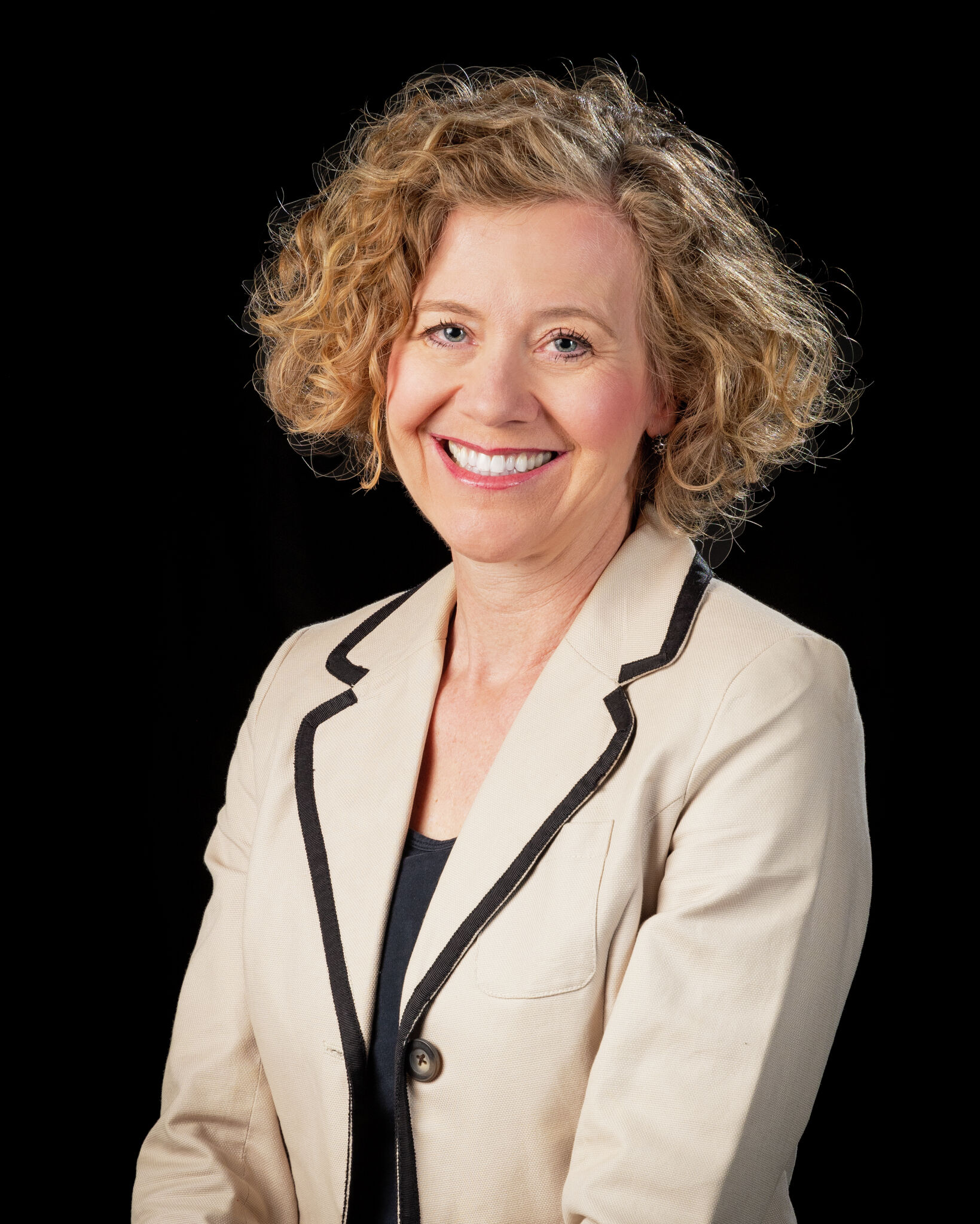 Ward 3 and 7 voters choose Miracle, Grant for Edwardsville council