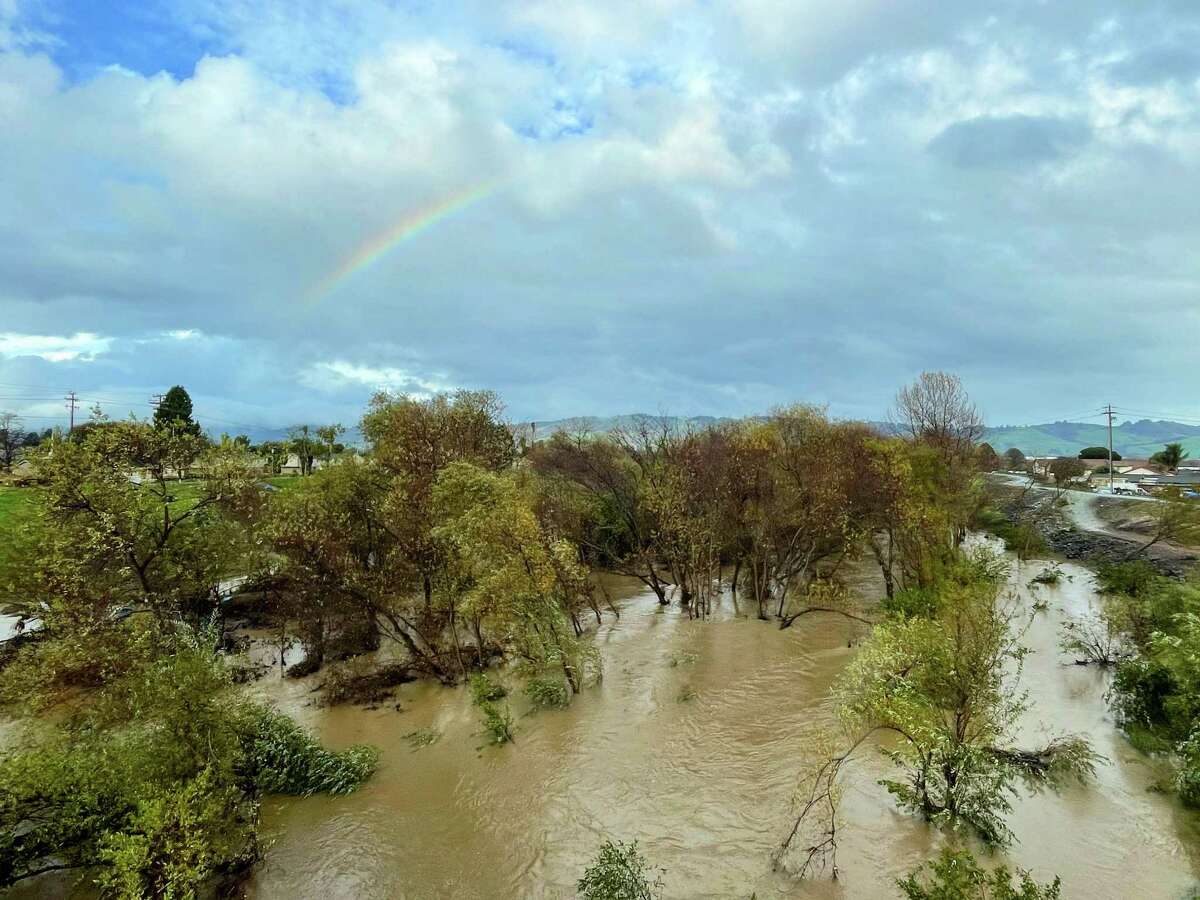In Santa Cruz County, residents brace for what could be the worst of ...
