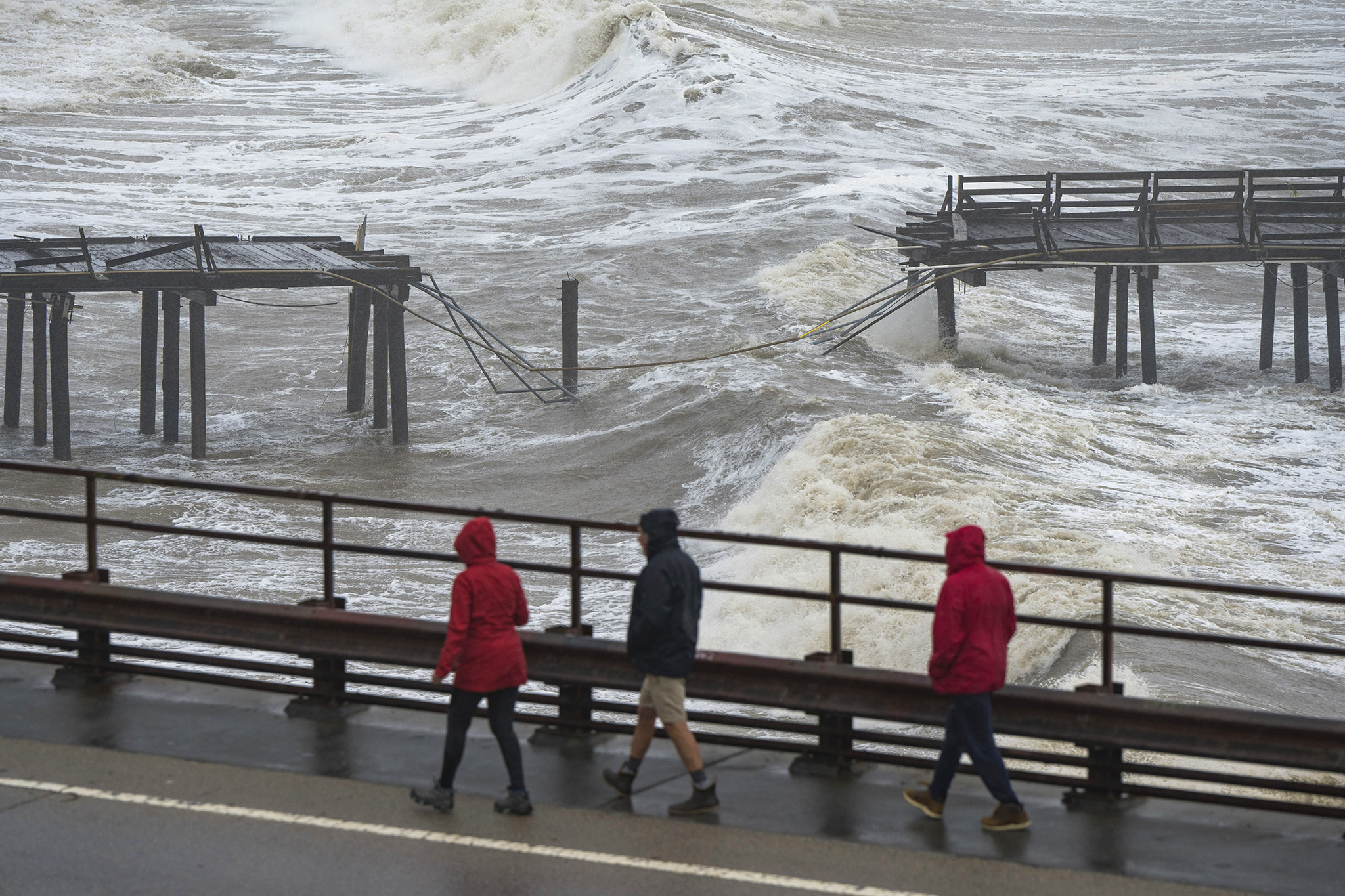 Stunning damage in Capitola as California storm flooding sweeps tourist ...