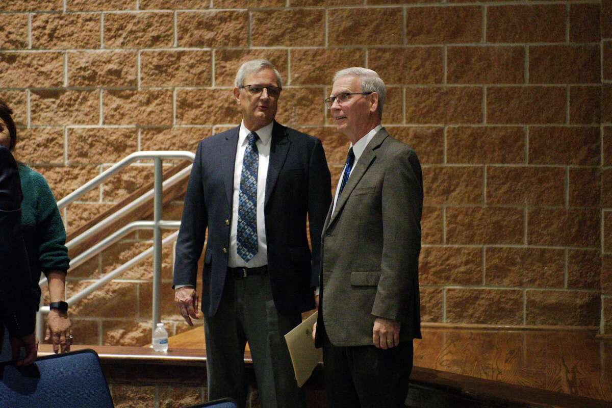 Dickinson ISD names hall after longtime band director, Wade McDonald