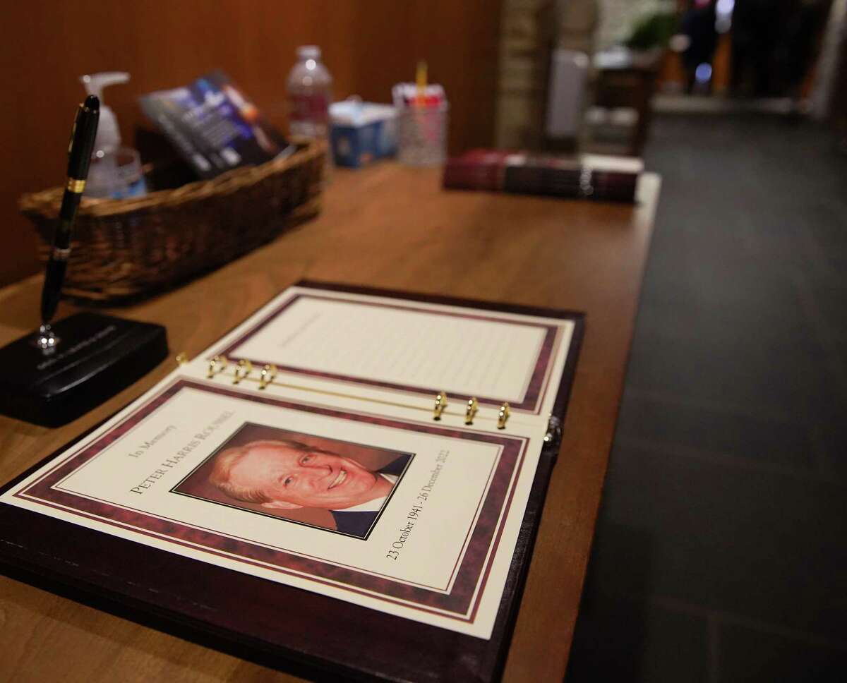 Peter Roussel, Houston-born aide to 3 presidents, dies