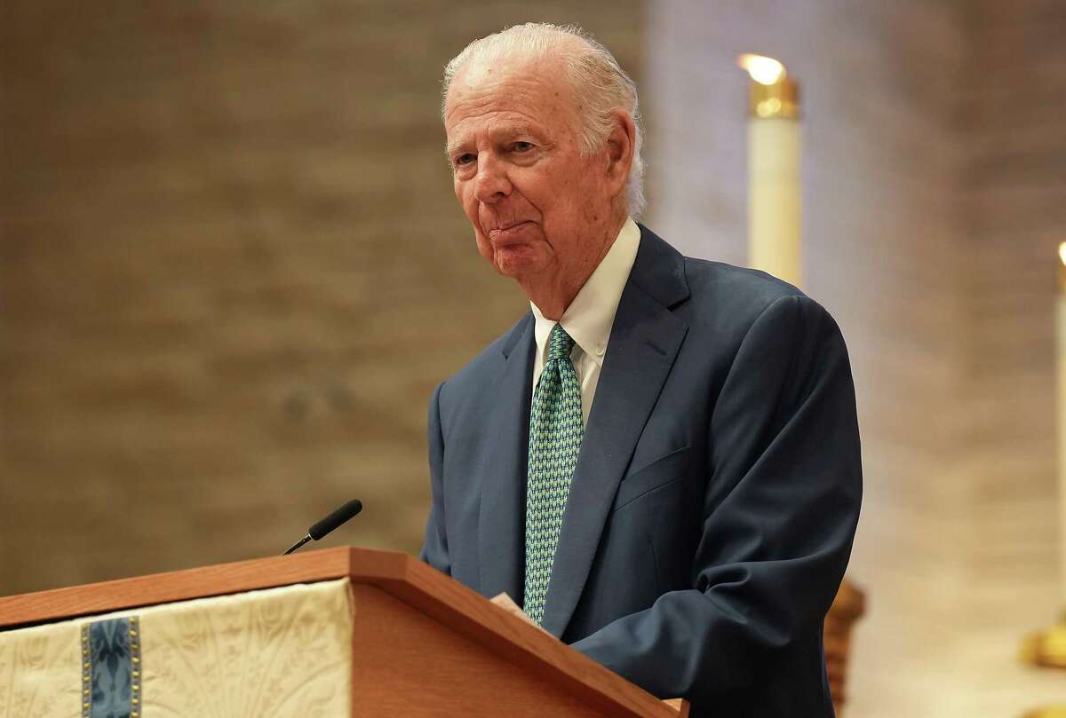 Peter Roussel, Houston-born aide to 3 presidents, dies