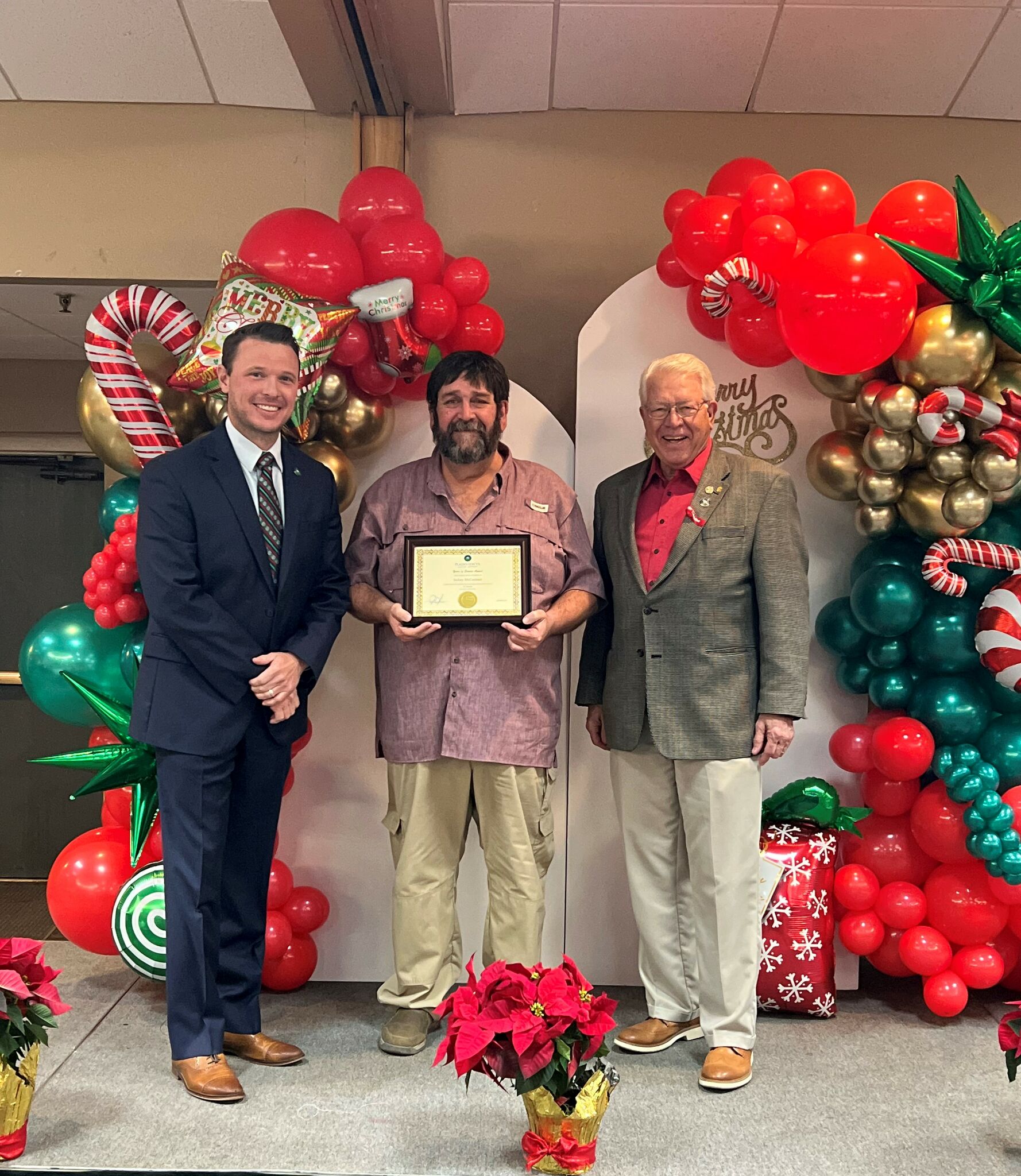 City recognizes employees for years of service