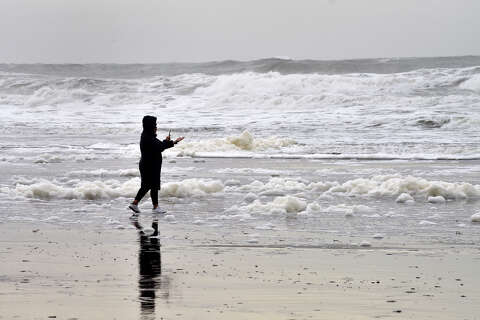 Why San Francisco's Ocean Beach is covered in 'snow'