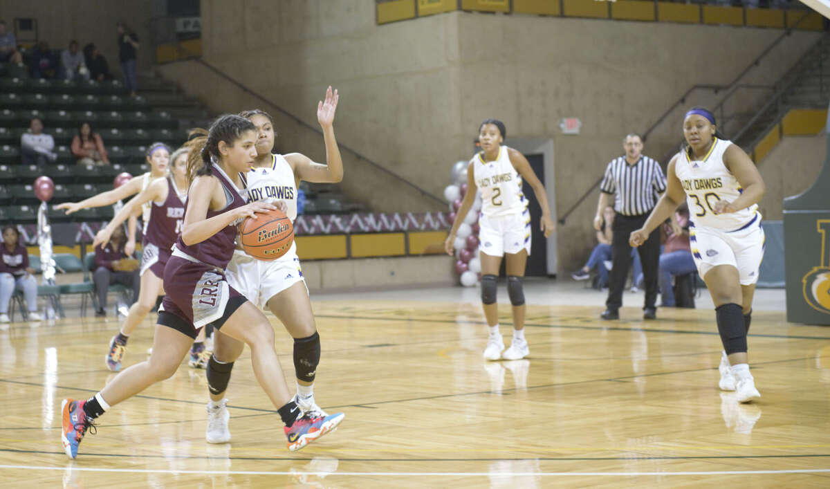 HS GIRLS BASKETBALL: Legacy rides run to blowout of MHS