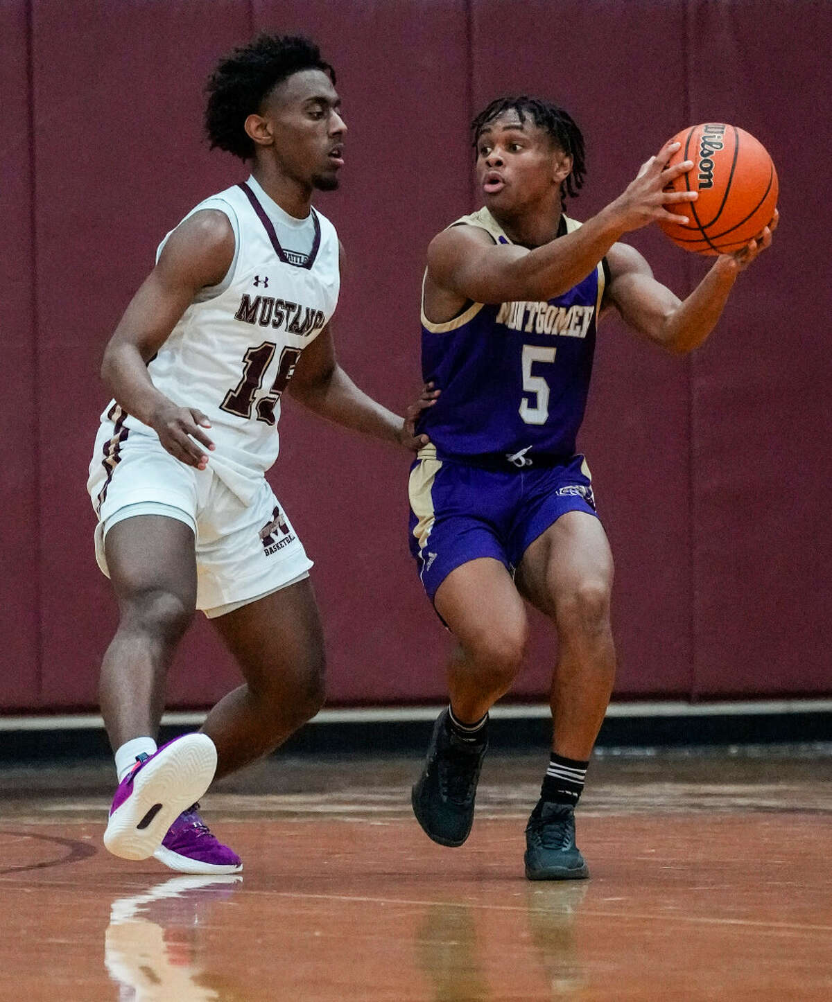 Montgomery gets first district win, tops Brenham in thriller