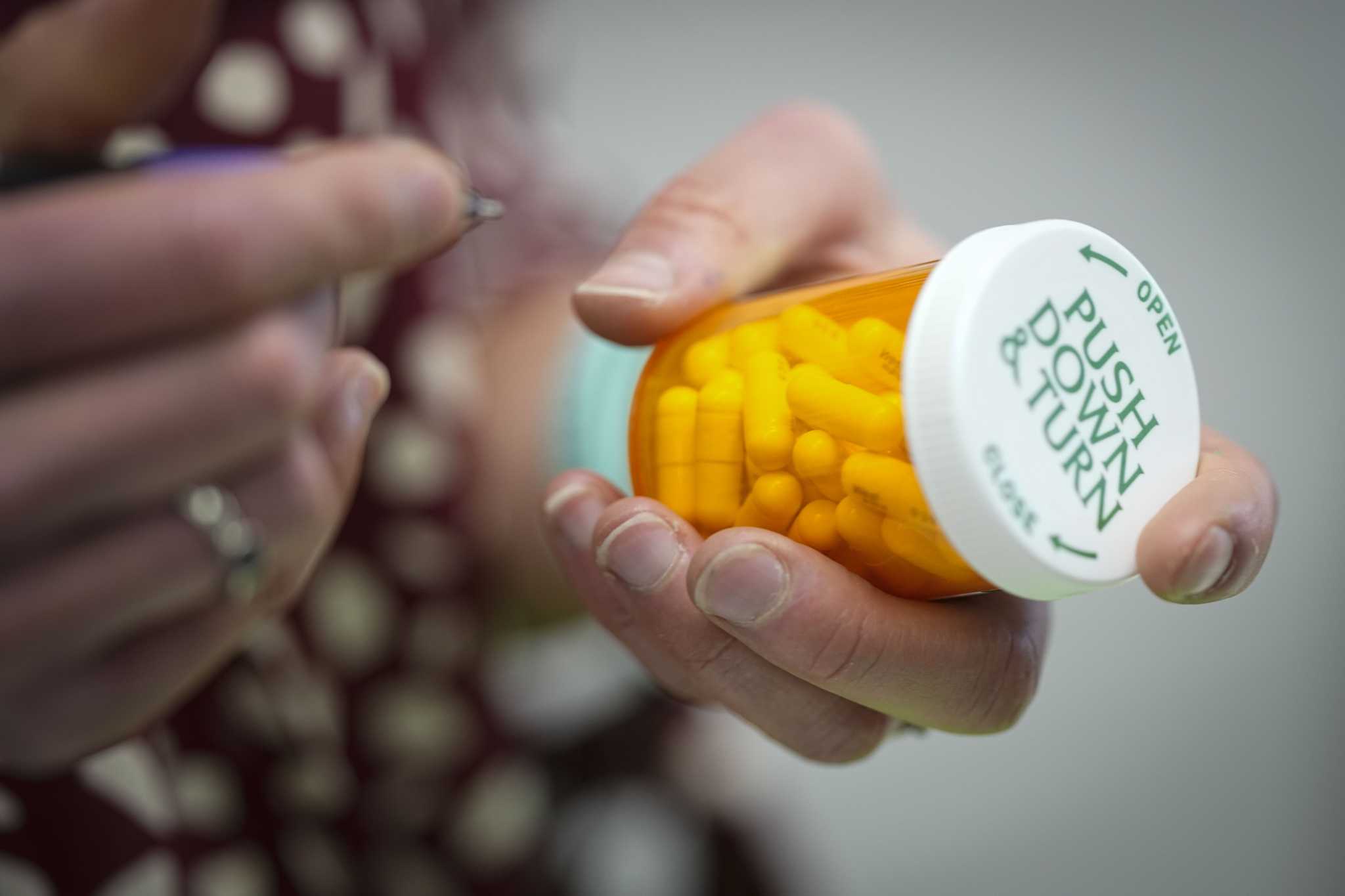 GUEST COLUMN Current Drug Pricing Program Doesn t Help Low income