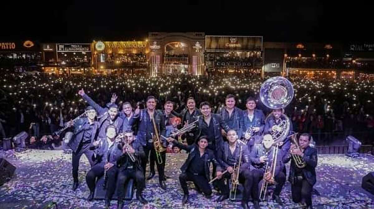 Nuevo Laredo singer debuts with Banda Los Recoditos