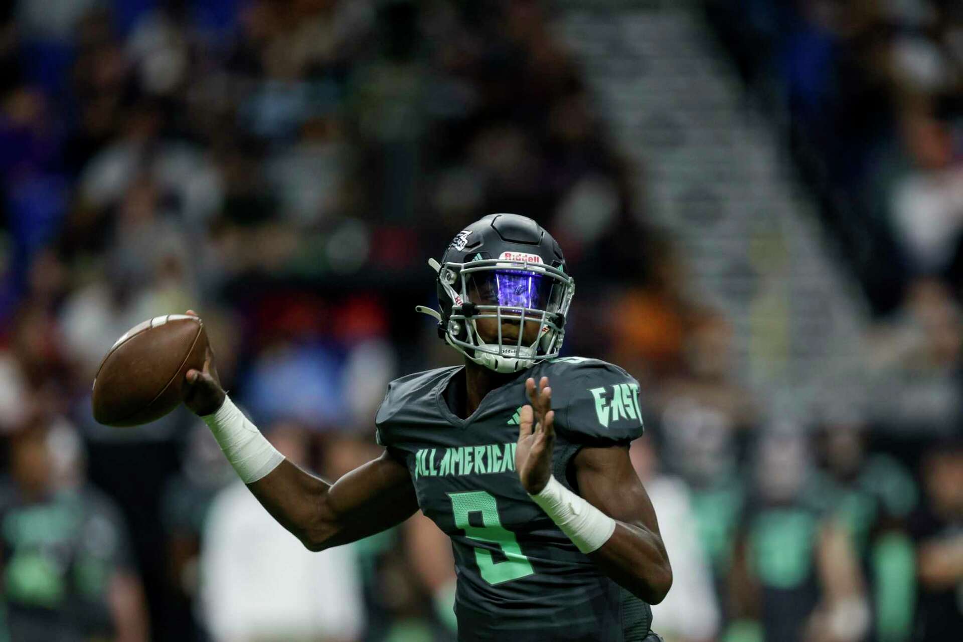 Johnny Bowens, Colton Thomasson soak up last high school football game
