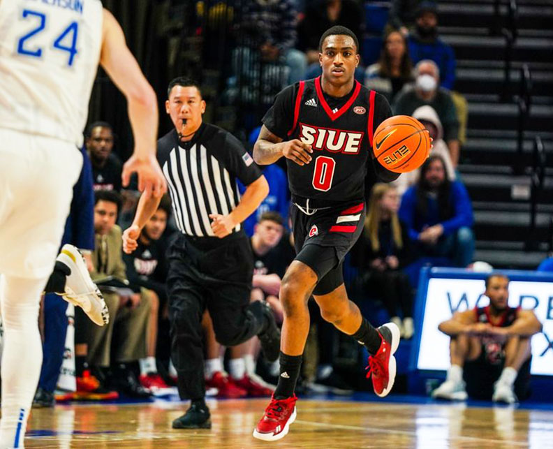 Cougars get OVC win at Southern Indiana in GLVC reunion