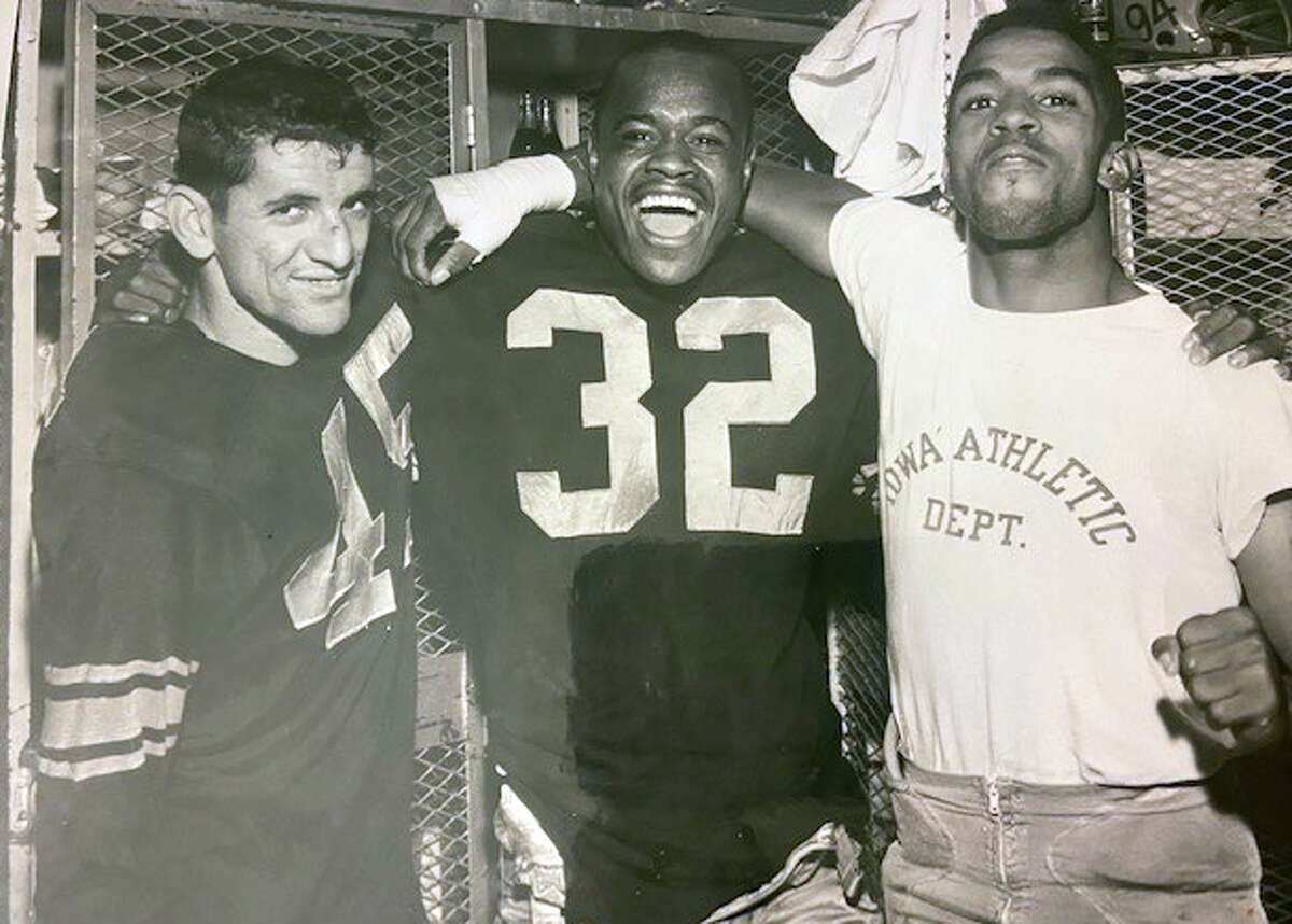 Baseball taught life lessons for Edwardsville graduate Mosley