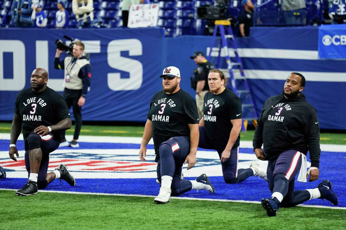 Houston Texans: Win brings loss of top pick, Lovie Smith's job