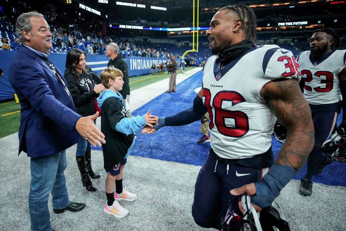 Houston 32, Indianapolis 31: How Texans won but lost No. 1 pick