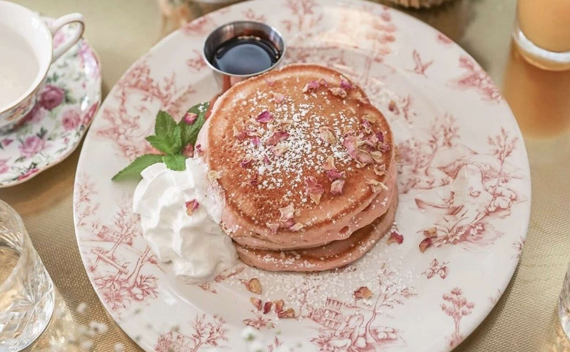 River Oaks District ‘brunch boutique’ Little Hen now open