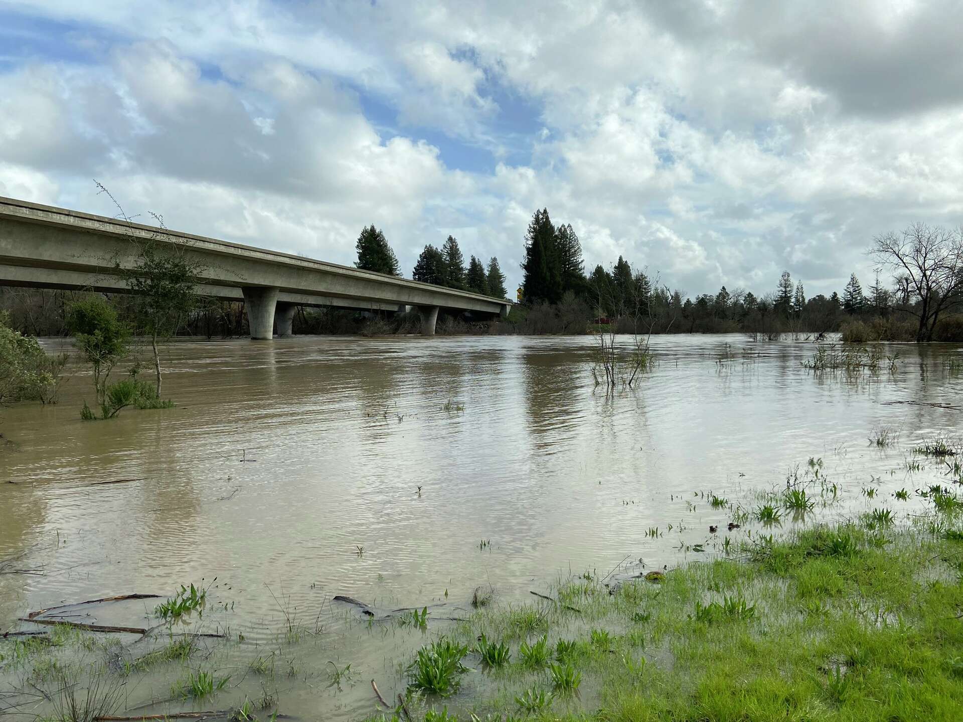 Russian River forecast to flood amid California storms