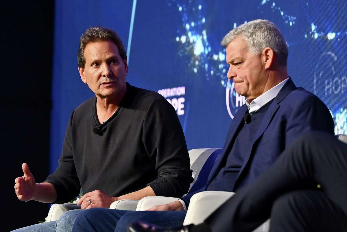 Payment app tax reporting rule is postponed; platforms like eBay, Etsy ...