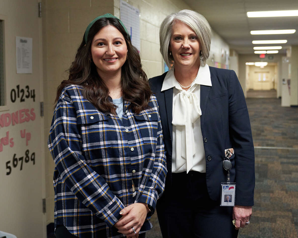 Midland Moments: MiSD Superintendent Stephanie Howard visits campuses ...