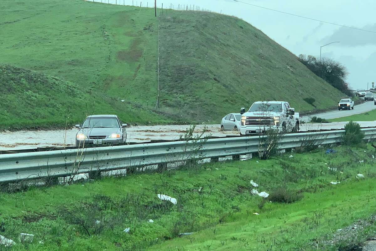 Calif. storm updates: Ventura River covers Highway 101