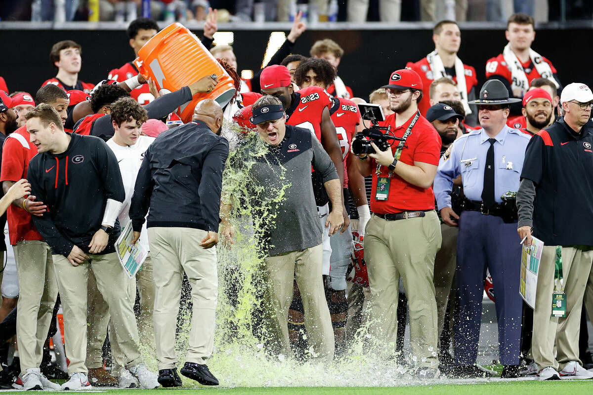 CFP championship: Georgia beats TCU in record-breaking blowout
