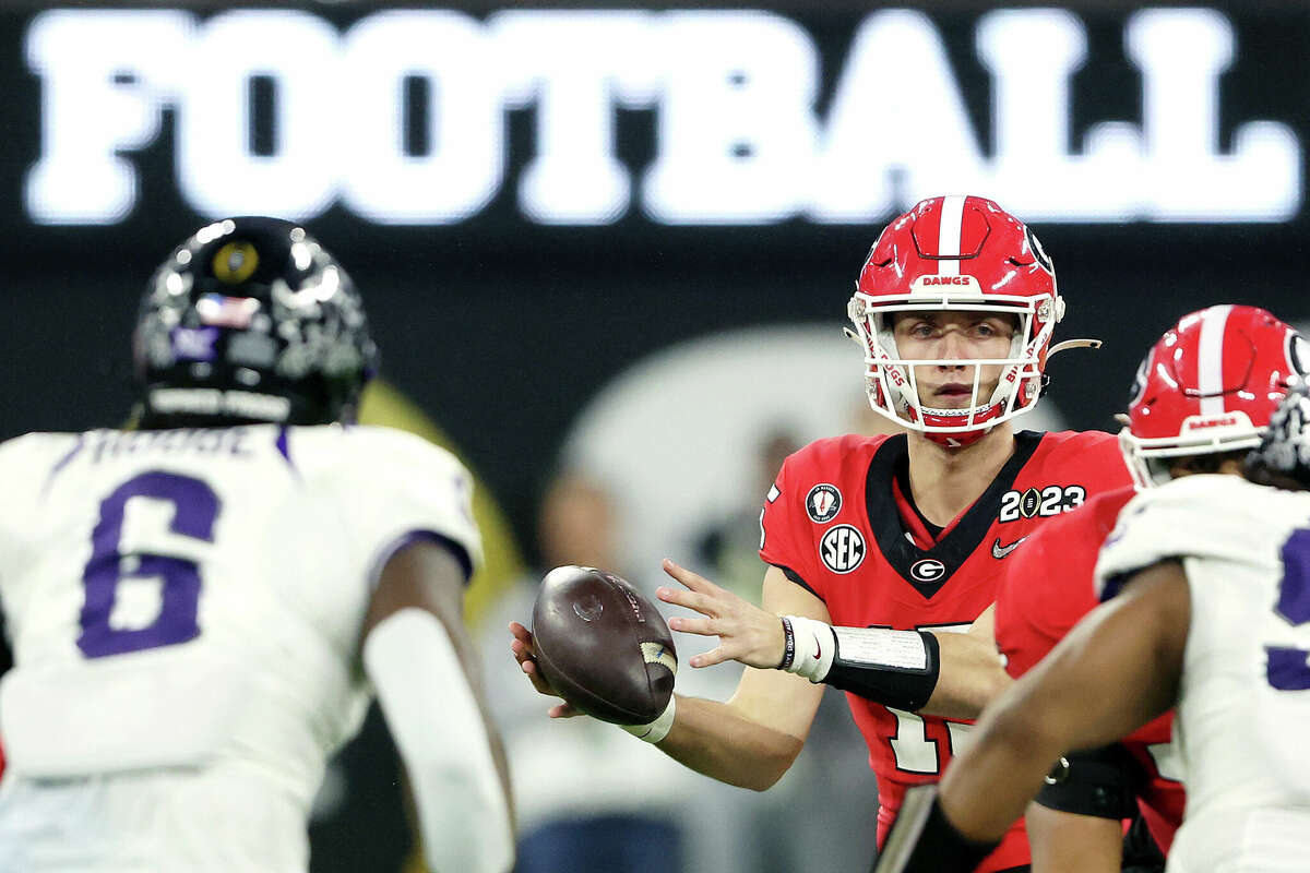 CFP championship: Georgia beats TCU in record-breaking blowout