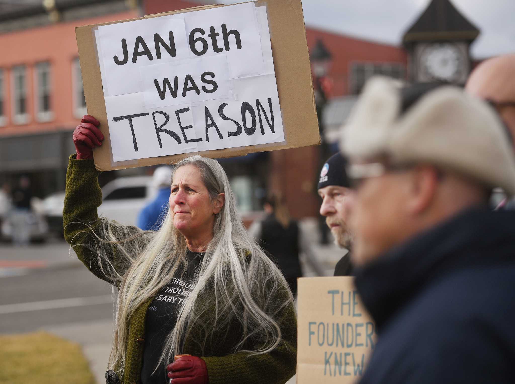 Abortion-rights activist plans 'Bigger than Roe' New Milford rally