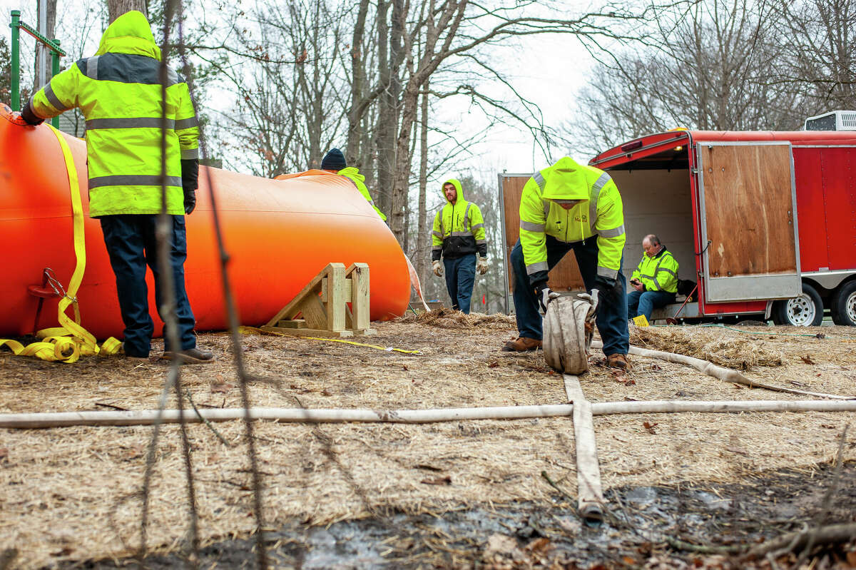 City of Midland purchases "Tiger Dam" for flood protection