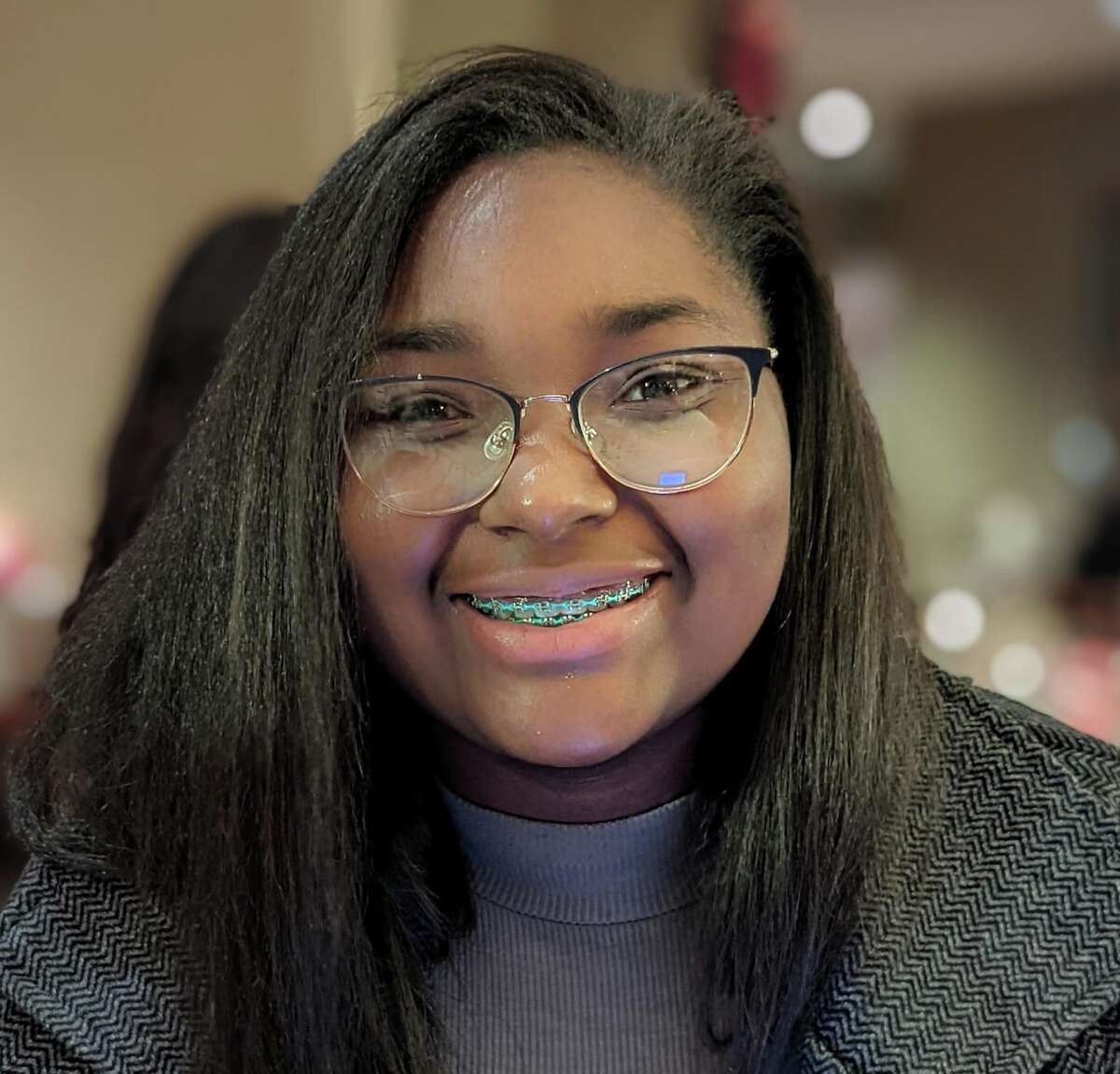 Poem: Seeing my future in our country