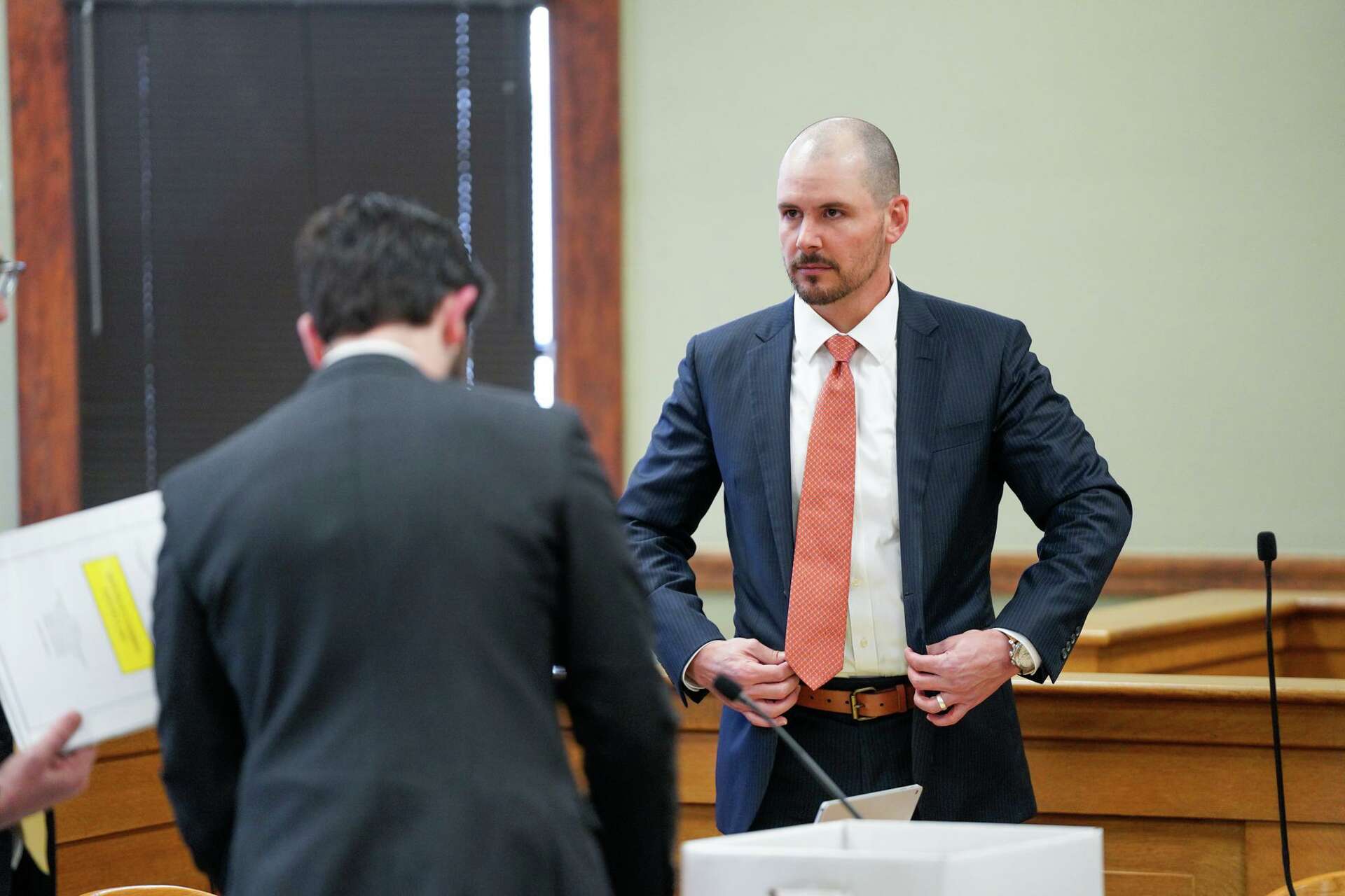 Boerne Stage Airfield owners take neighbor to court for jogging near ‘runway safe zone’