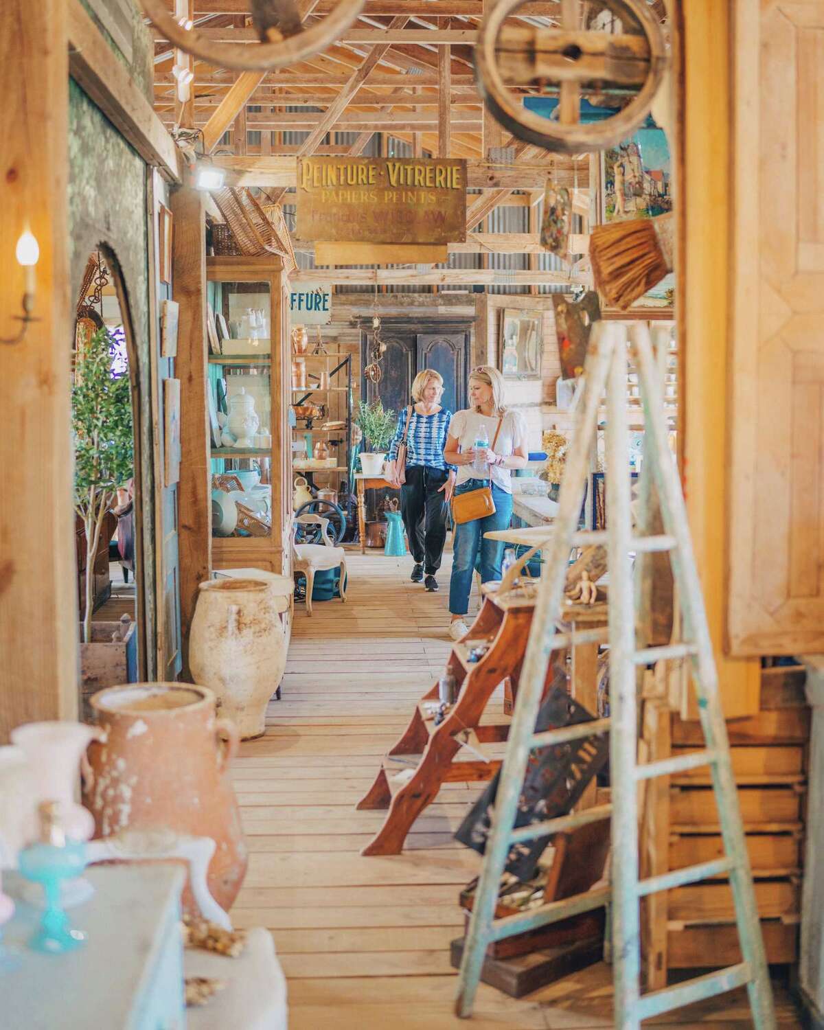 Round Top's winter shows offer antiques without the crowds