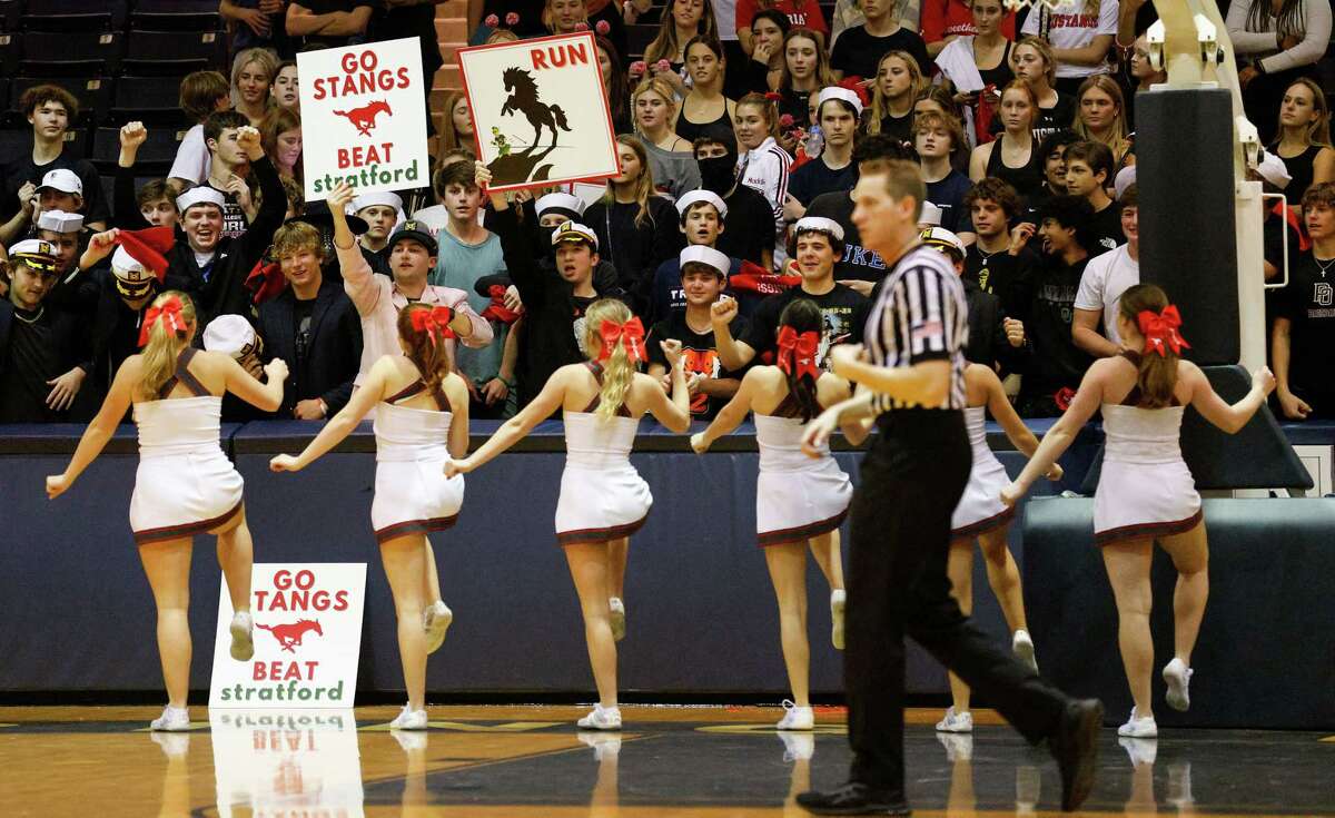 Houston boys basketball: Memorial rallies past Stratford