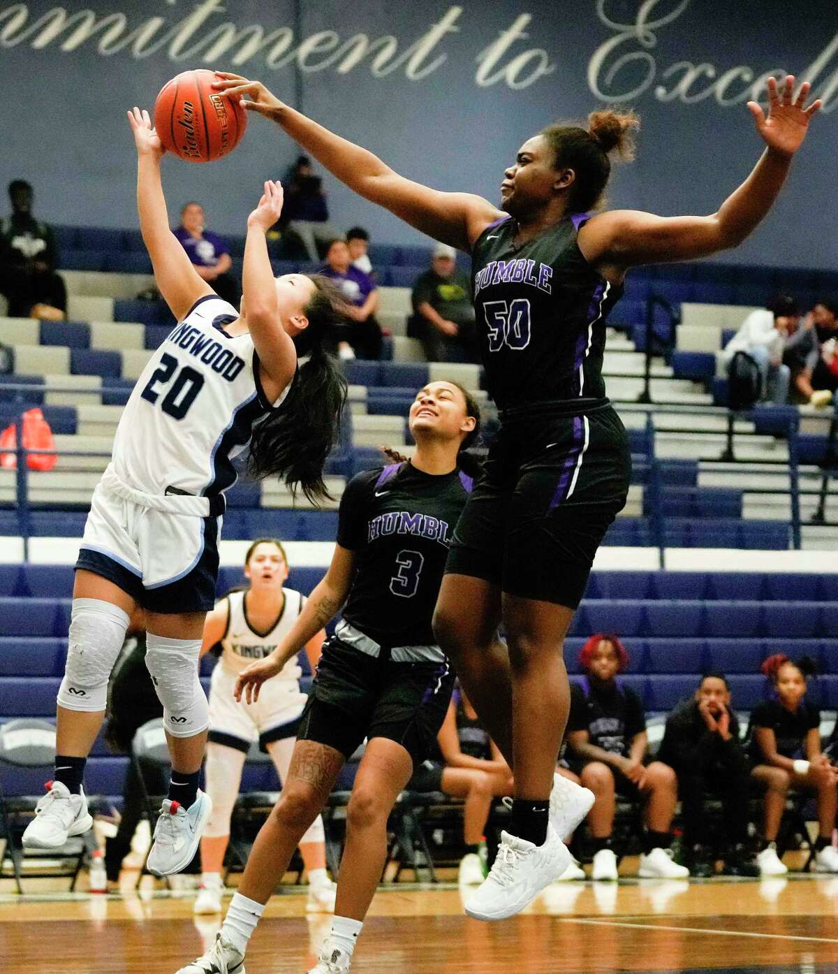 Houston girls basketball: Humble gets past rival Kingwood