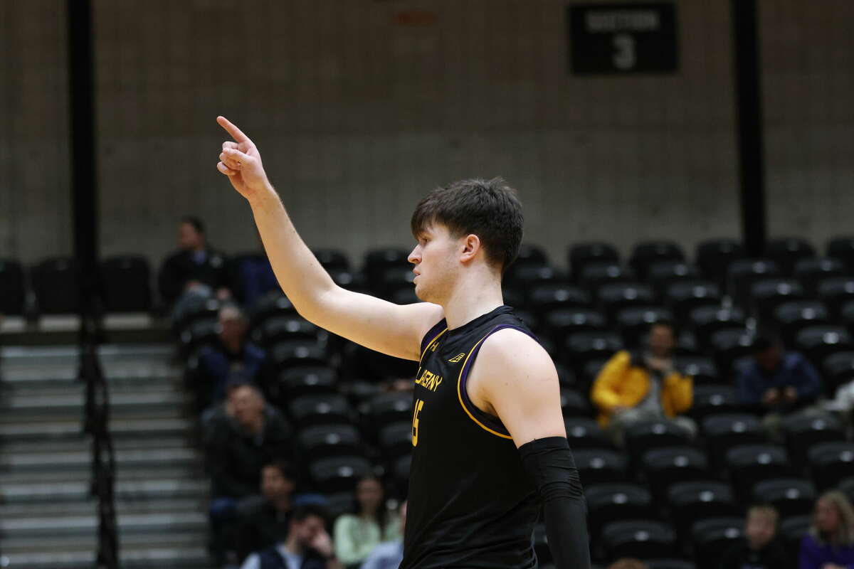 UAlbany men's basketball overpowered by Bryant, drops game on the road