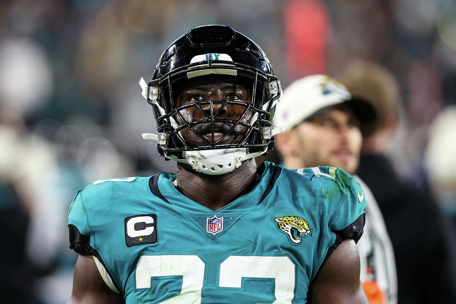 Yale alum Foyesade Oluokun of Jacksonville Jaguars is NFL star