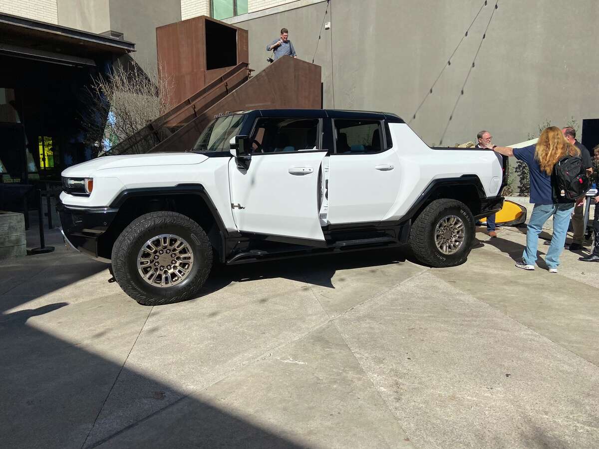 GM’s new Hummer and other EVs pose challenge to Elon Musk and Texas's ...