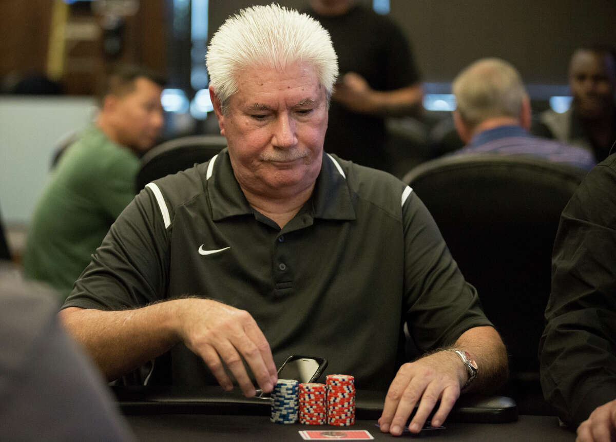 Texas House Speaker echoes Abbott, opens door to more casinos