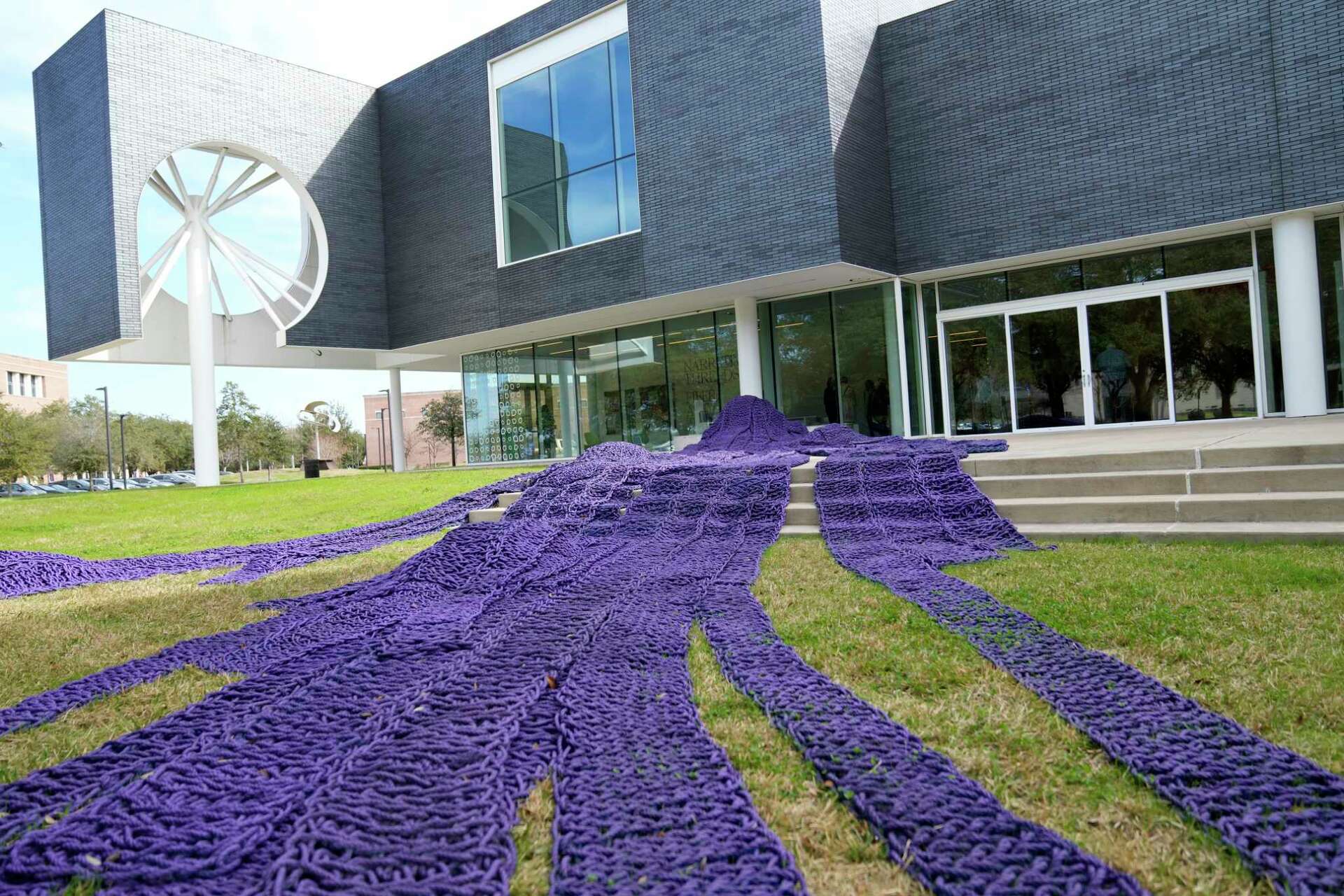 Free, tactile fiber art exhibit opens at Rice Moody Center