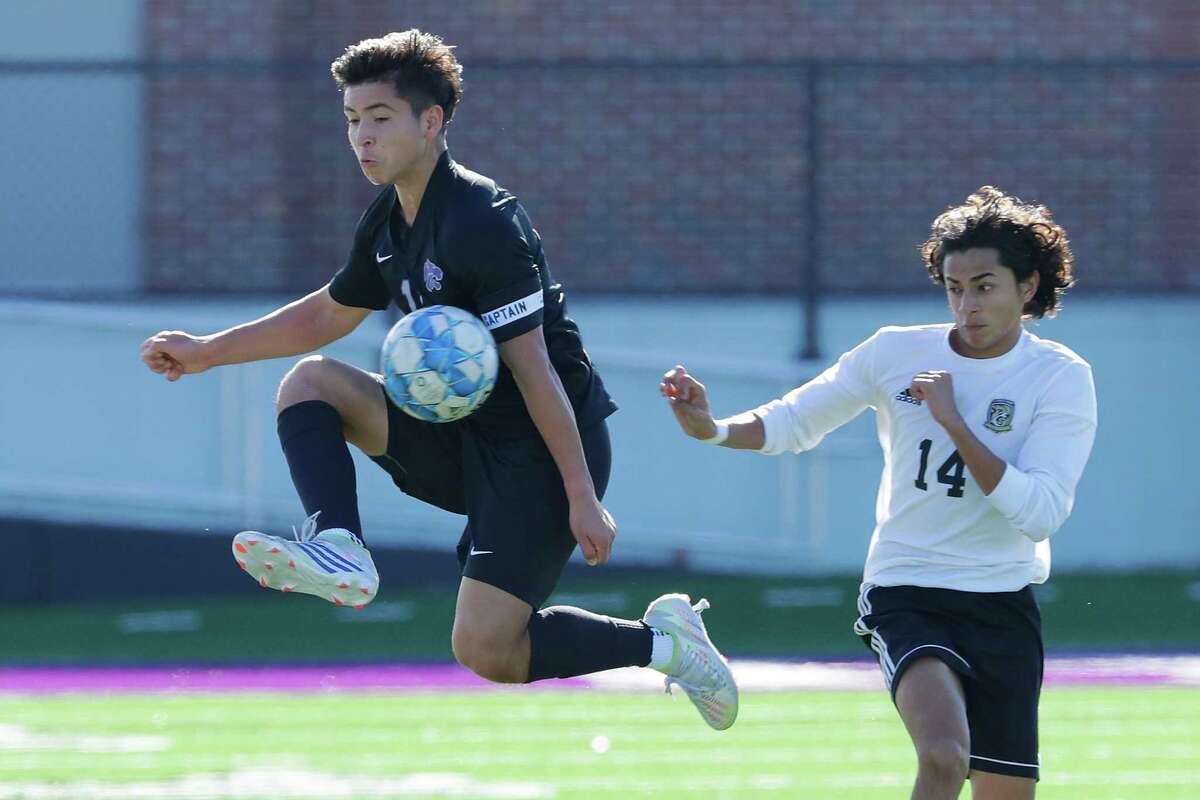 Boys soccer: Humble wins debut at Charles Street Stadium