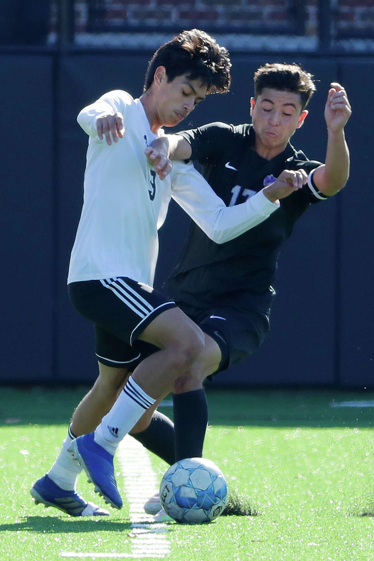 Boys soccer: Humble wins debut at Charles Street Stadium