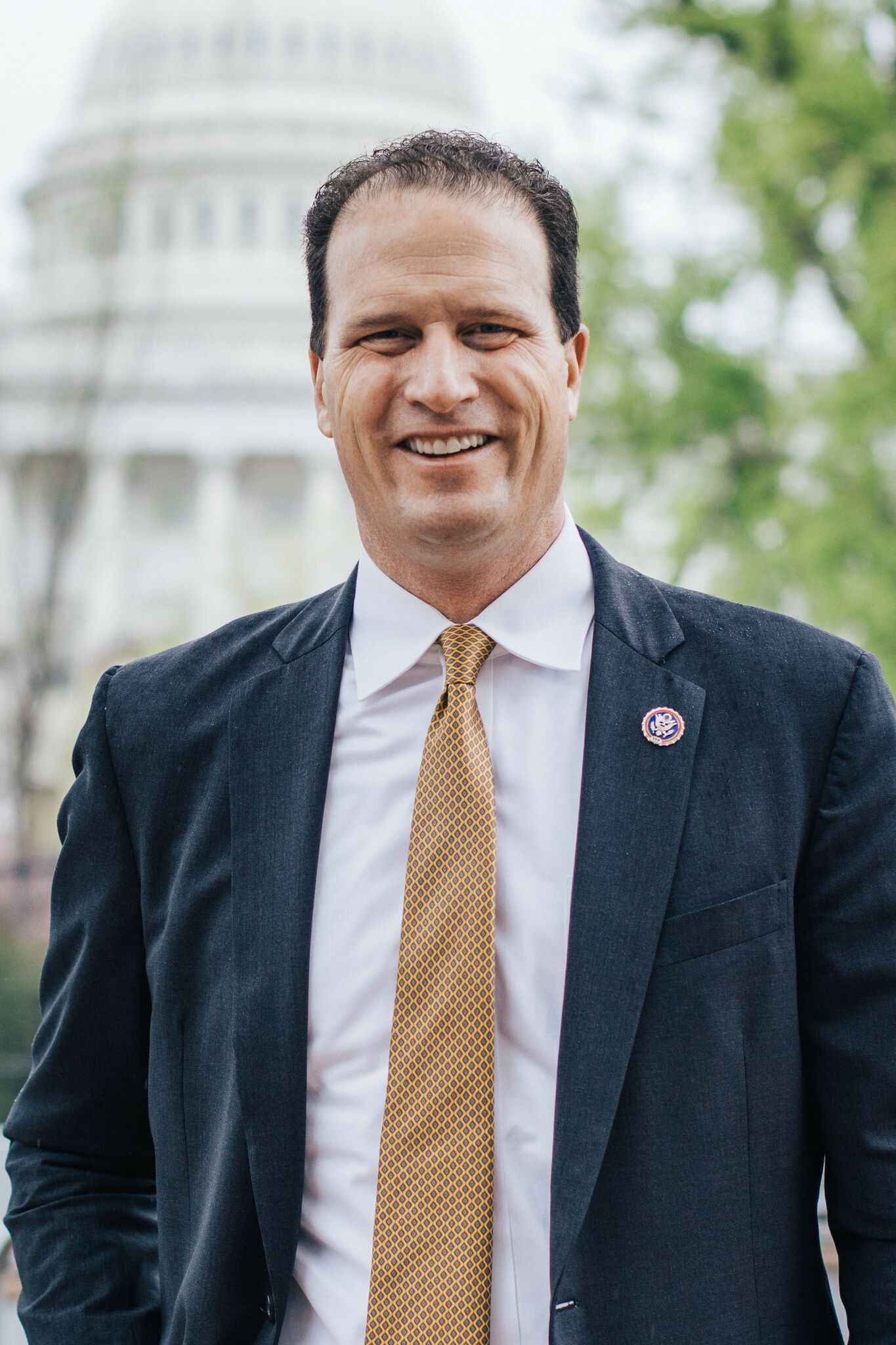 Pfluger introduces bill to boost LNG exports