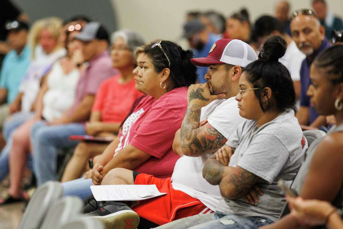 Texas lawmakers who probed Uvalde shooting won’t share testimony with ...