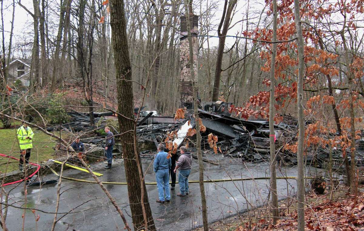 Fire 'completely' destroys North Stamford home, officials say