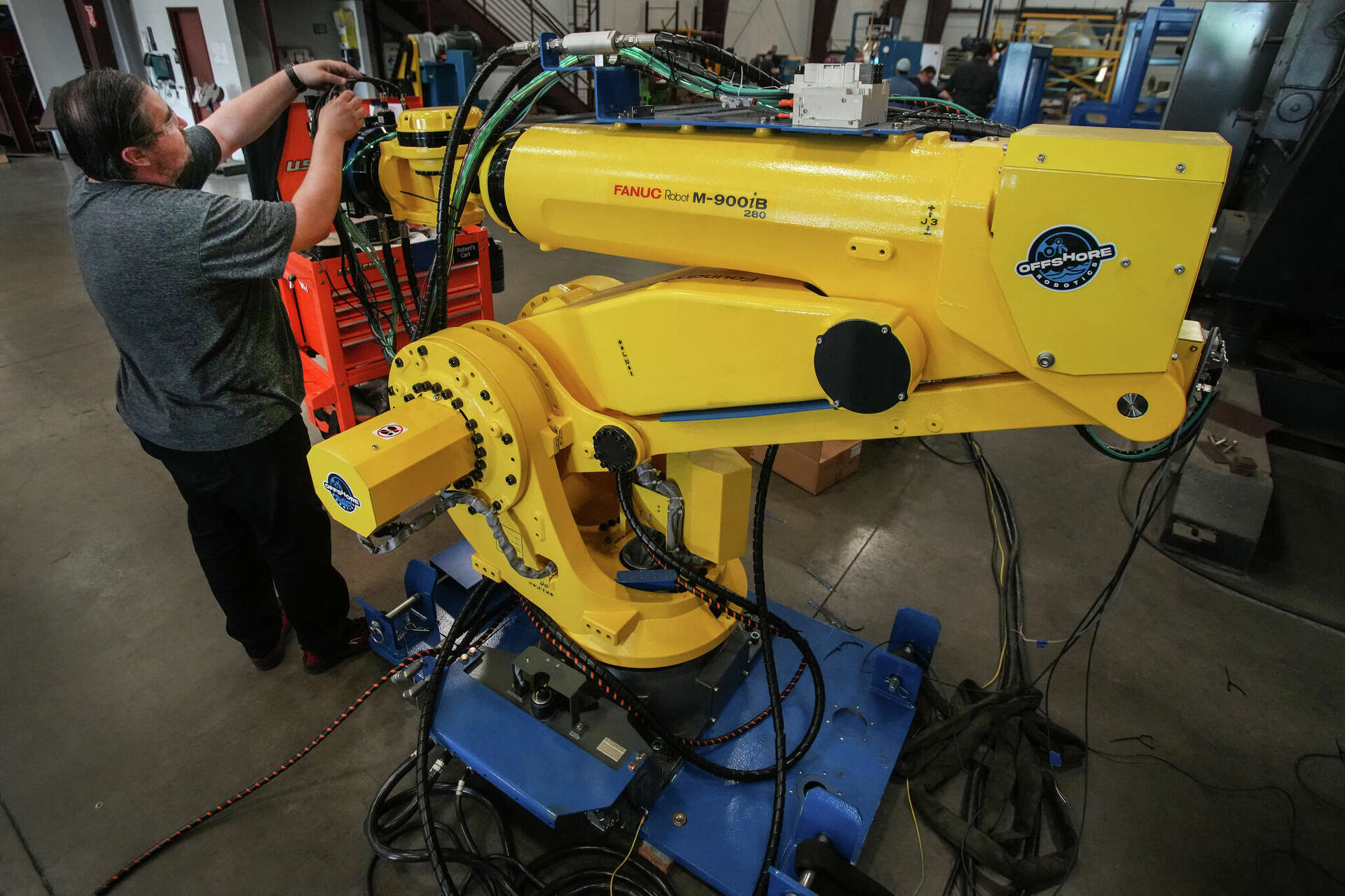 Offshore drillers see robots as a way to boost safety. So why aren't ...