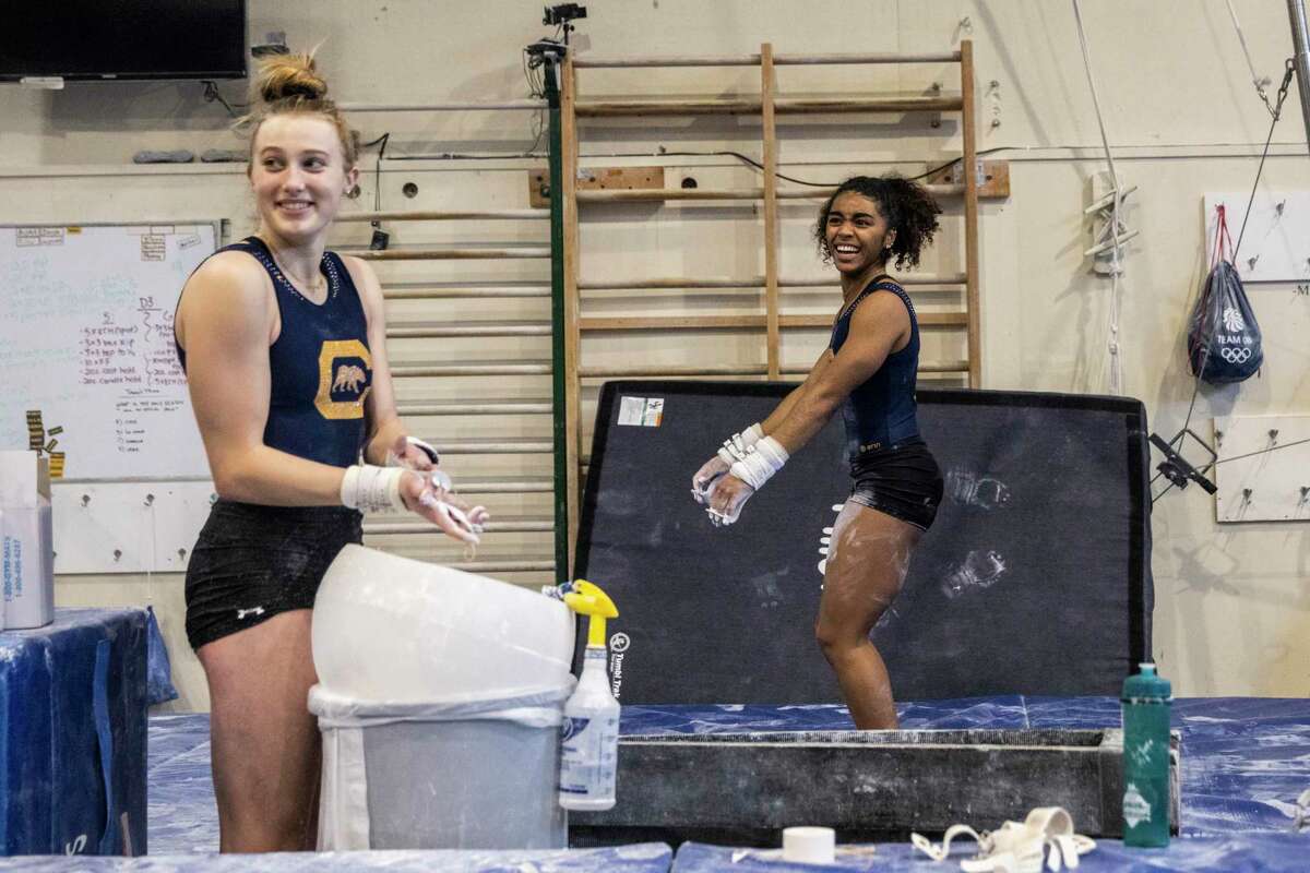 Gymnastics preview: Top freshman eMjae Frazier heightens Cal’s expectations
