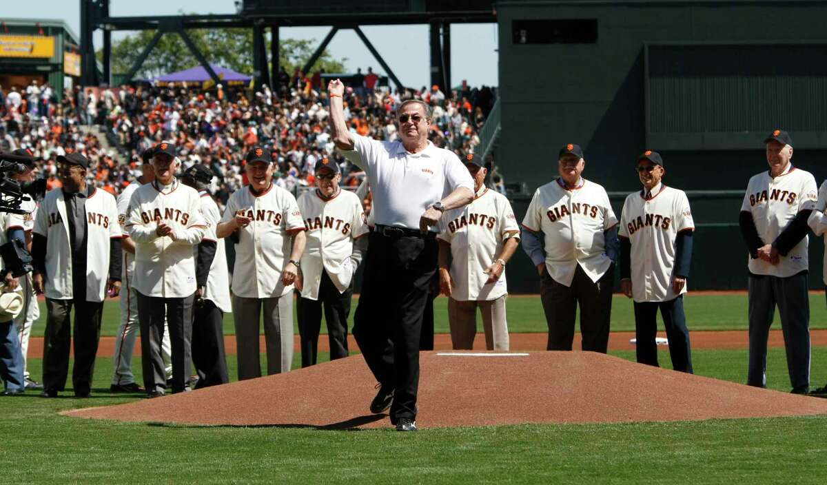 Giants clubhouse legend Mike Murphy retires after 65 years on the job