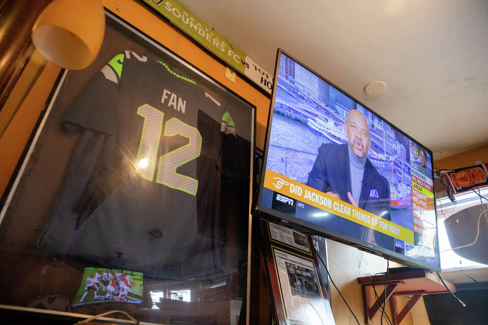 Danny Coyle's in SF is a Seahawks bar in enemy territory