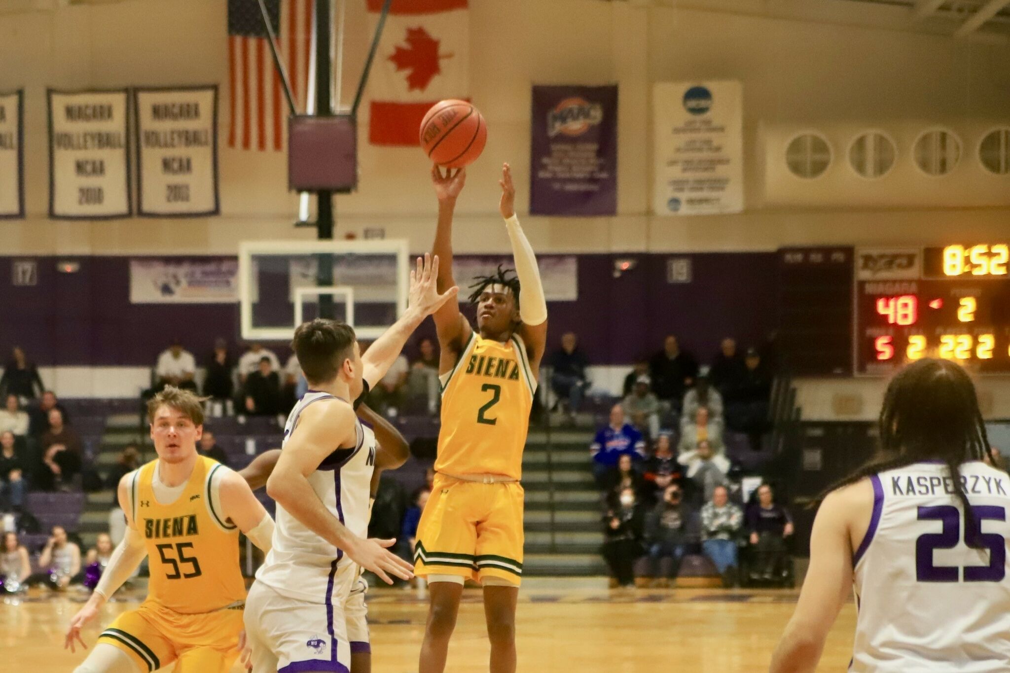 'Here we go': Siena men's basketball wins seventh straight