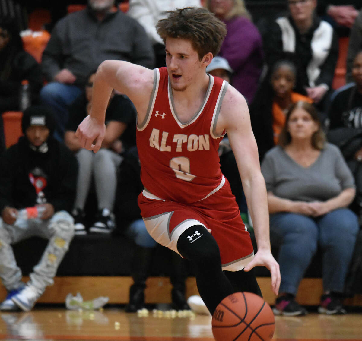 Edwardsville leads from start to finish in win over Alton